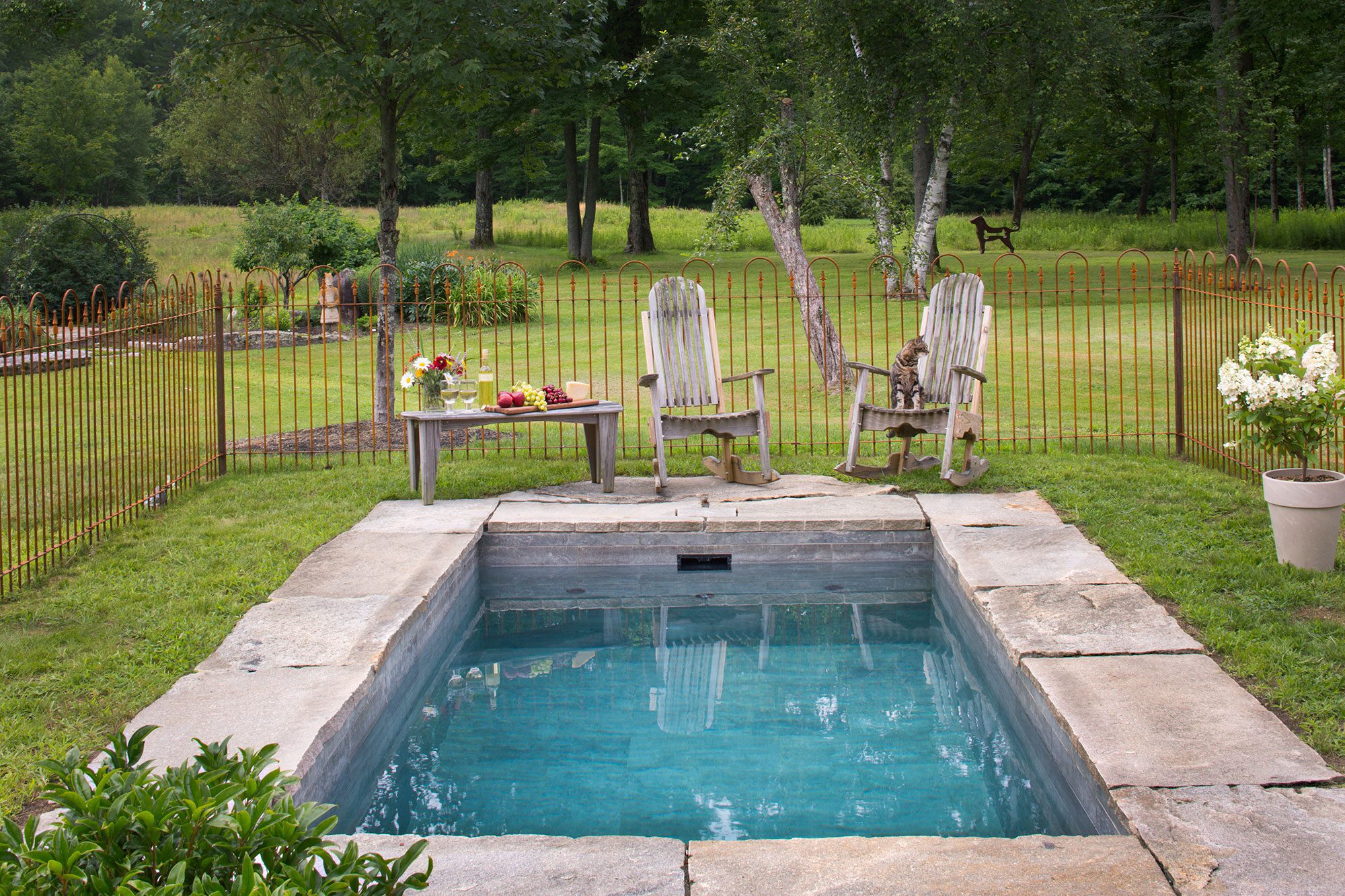Stay Cool In Pittsburgh, PA With One of Our Incredible Plunge Pools